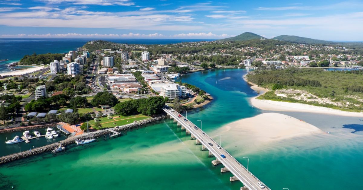 Turquoise waters, uncrowded beaches & the best Sydney Rock oysters in ...